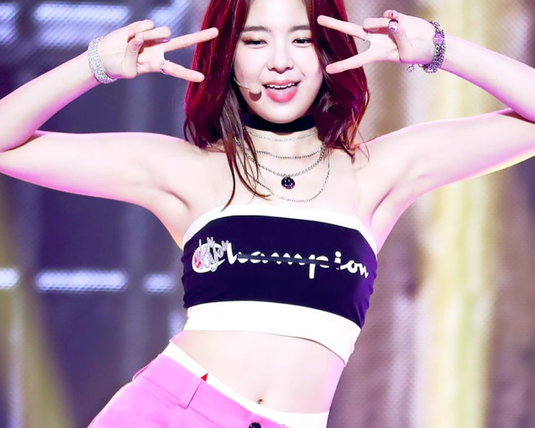 Kpop 6 Watch Idols Dance